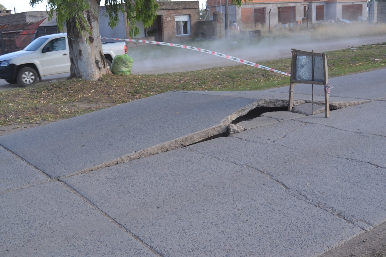 Por la rotura de pavimento se debió interrumpir el tránsito